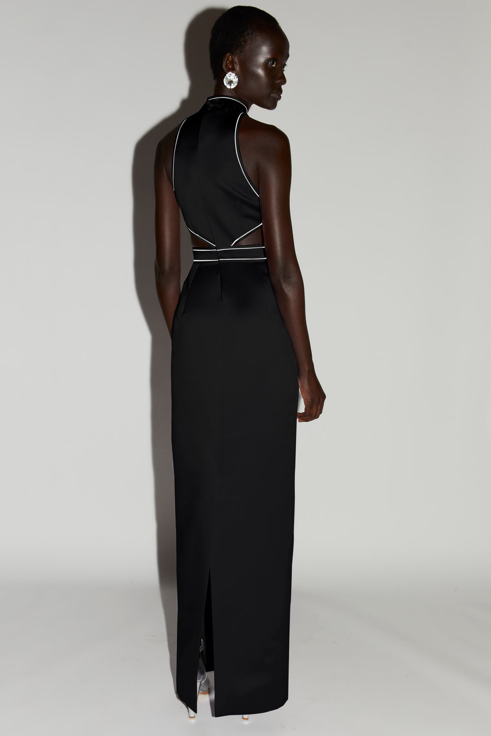 GOWNS – HUISHAN ZHANG GOWNS – HUISHAN ZHANG
